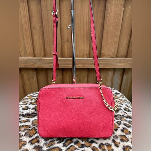 MICHAEL Michael Kors | Bags | Michael Kors Red Crossbody Bag Euc | Poshmark